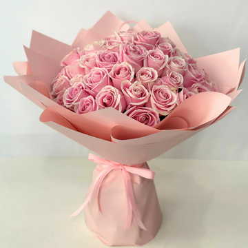 Floral Arrangements for Stage | Stunning Stage Floral Decor – Tabrah ...