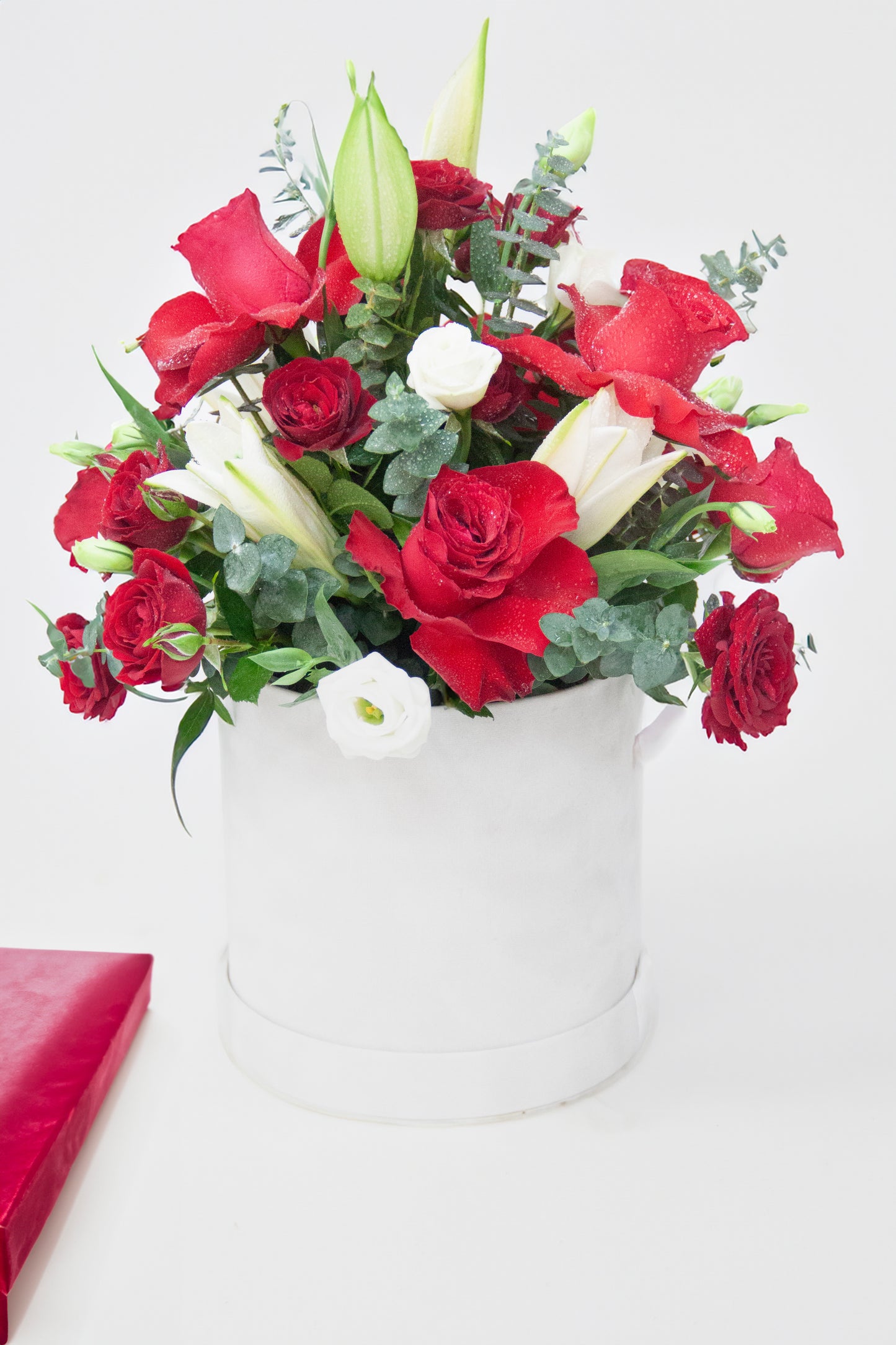 Blooming Box – Tabrah Flowers